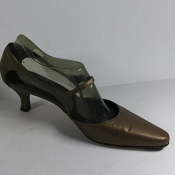 Prevata | Shoes | Prevata Made In Italy Womens Pumps | Poshmark